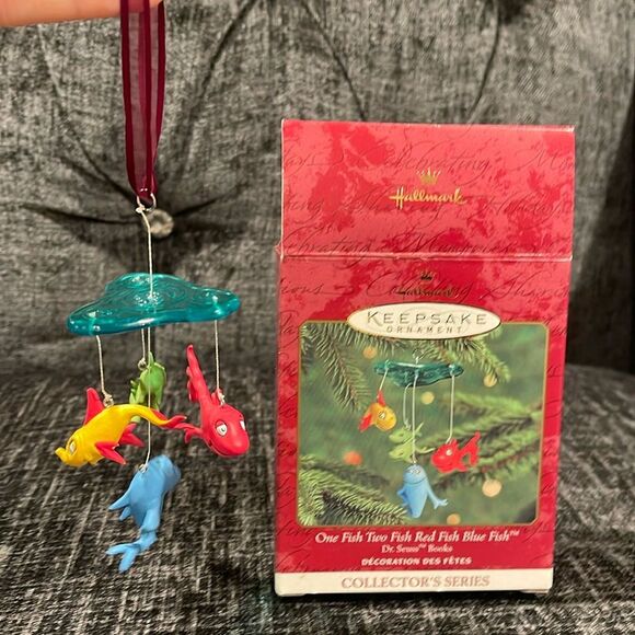 Hallmark | Holiday | Dr Seuss Hallmark One Fish Two Fish Red Fish Blue ...